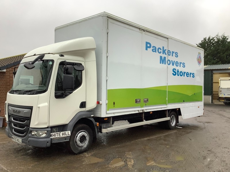 Rigid Trucks | Whitehill Commercials